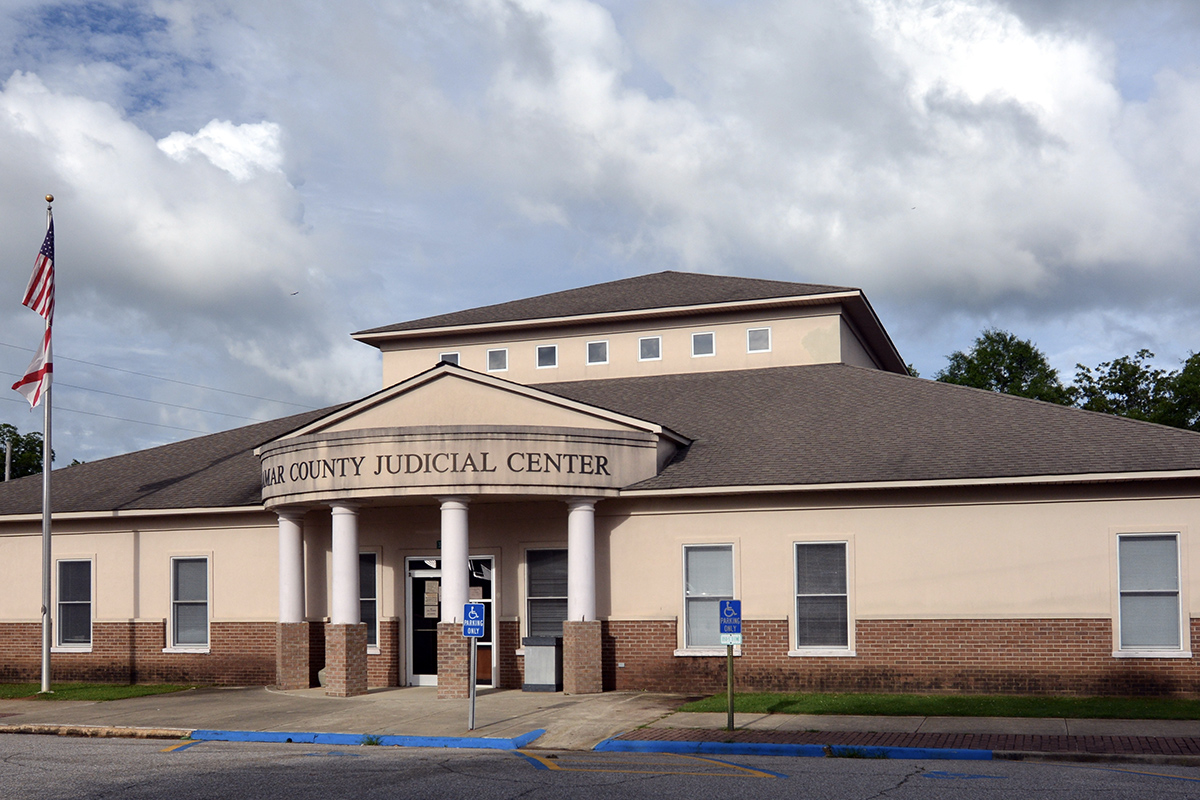 Dumpster Rental in Vernon, AL | WM